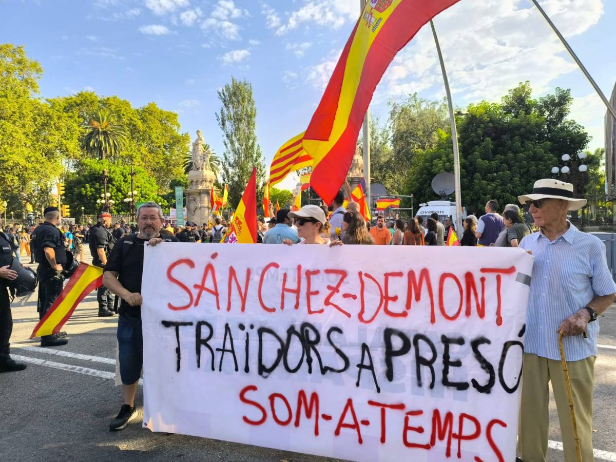 Se mean en el Estado y el Estado se deja mear encima
